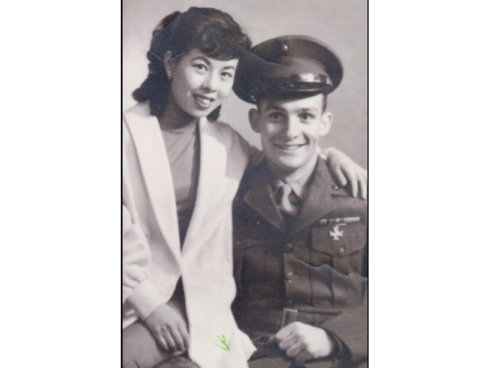 War Bride: Chuyện Tình Lịch Sử Giữa Chiến Trường Và Hòa Bình